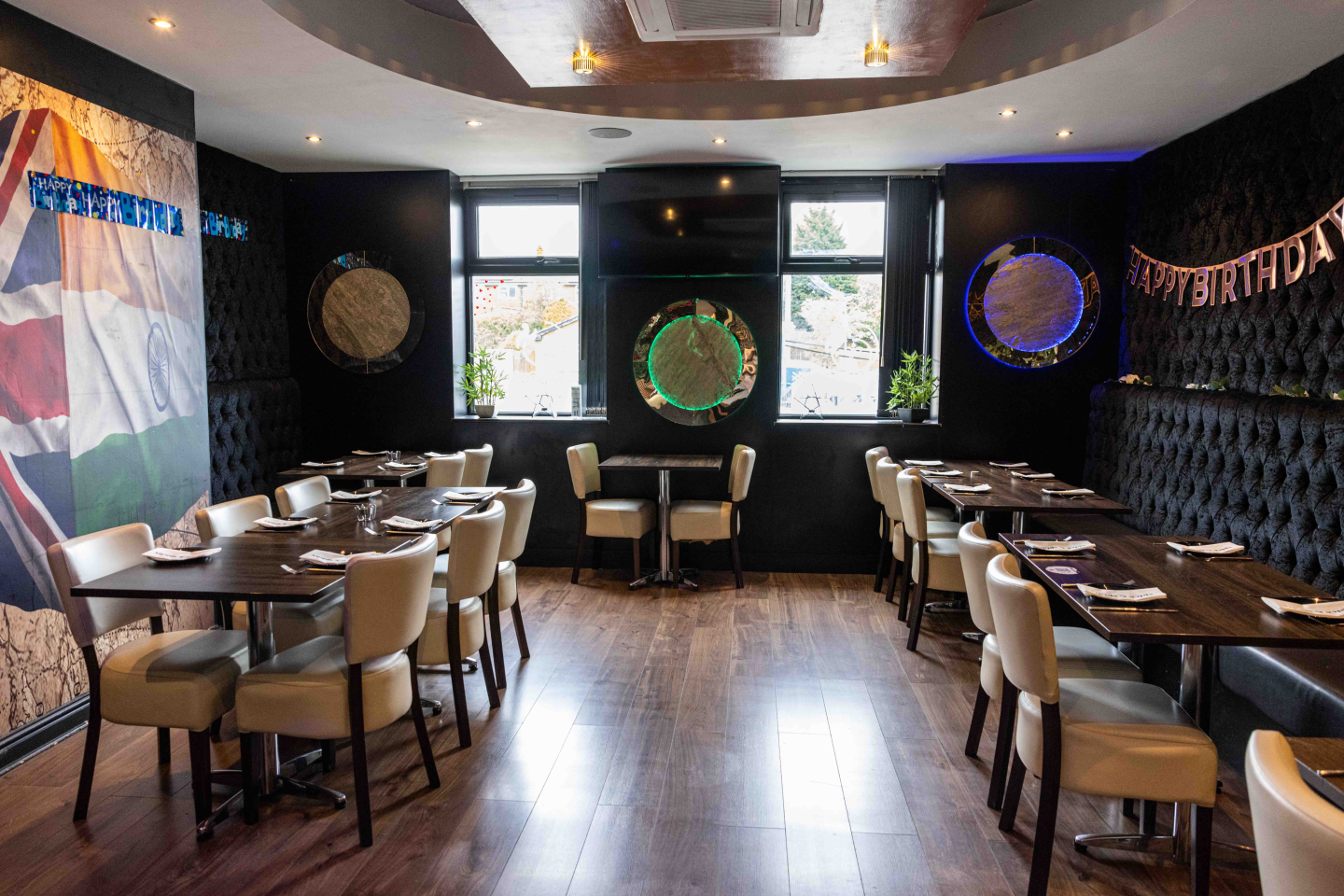 Top Indian Restaurants in Manchester, UK - Spice & Spirits